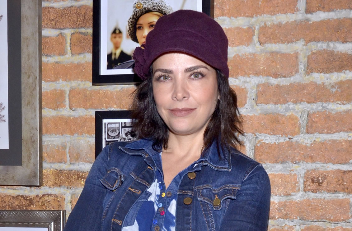 Lisset anuncia entre lágrimas su salida como conductora de Sale el Sol