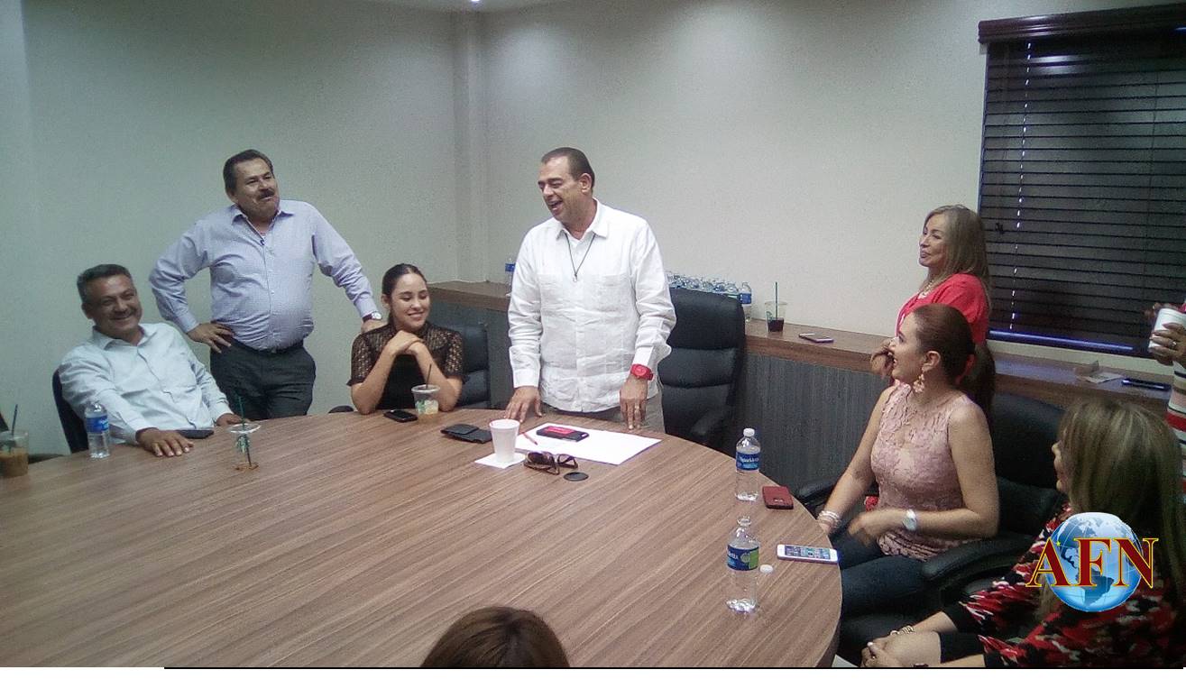 Presentan a integrantes del CDE del PRI Estatal