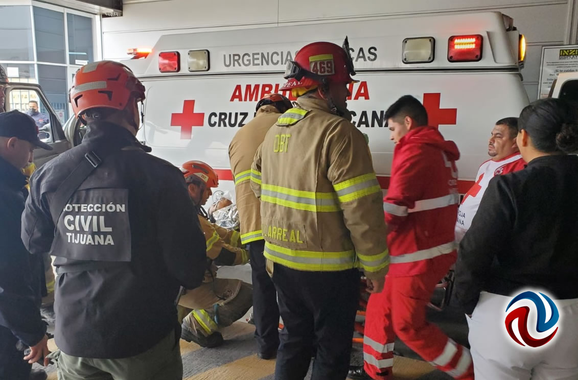 Hombre pierde ambos brazos en accidente en maquiladora
