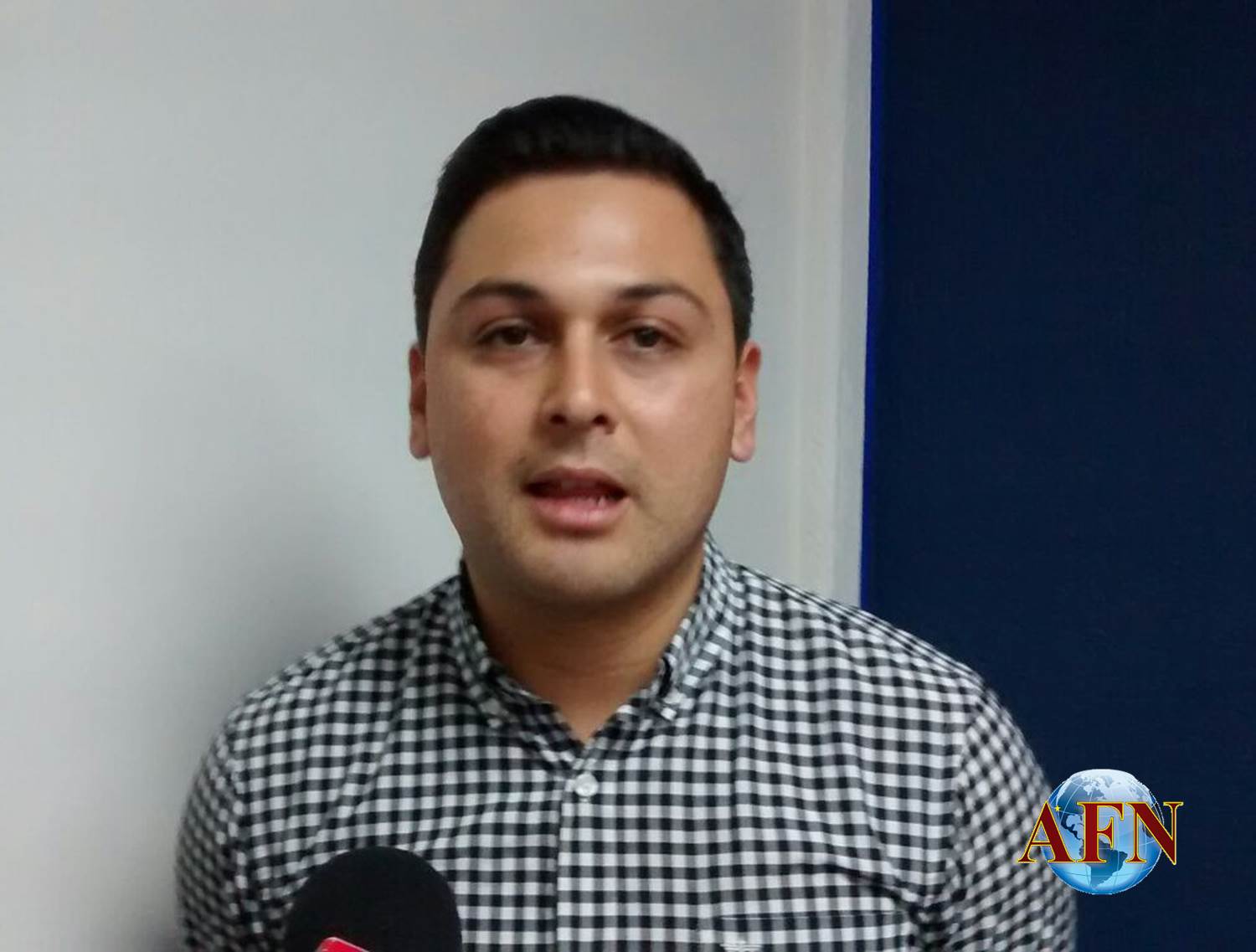 Siguen estudios para las becas de transporte