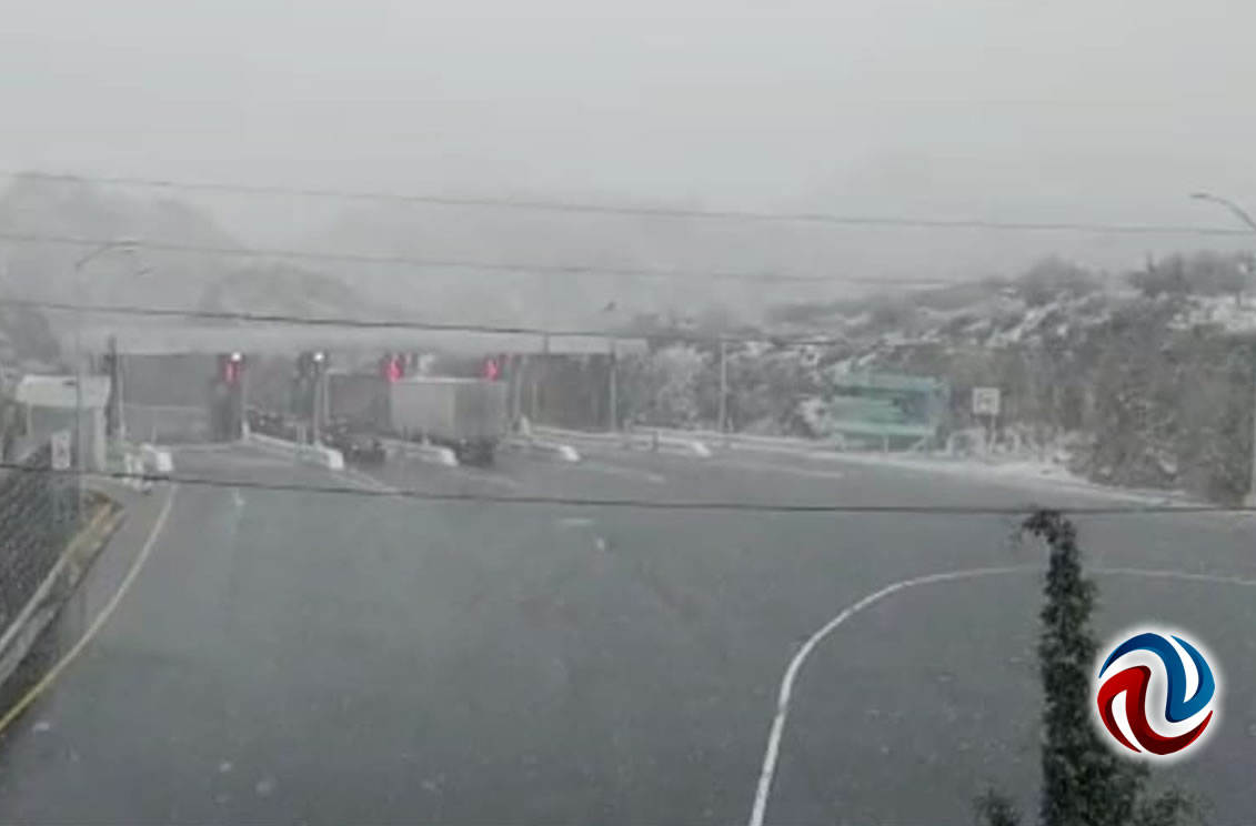 Se registra la primera nevada de la temporada en La Rumorosa