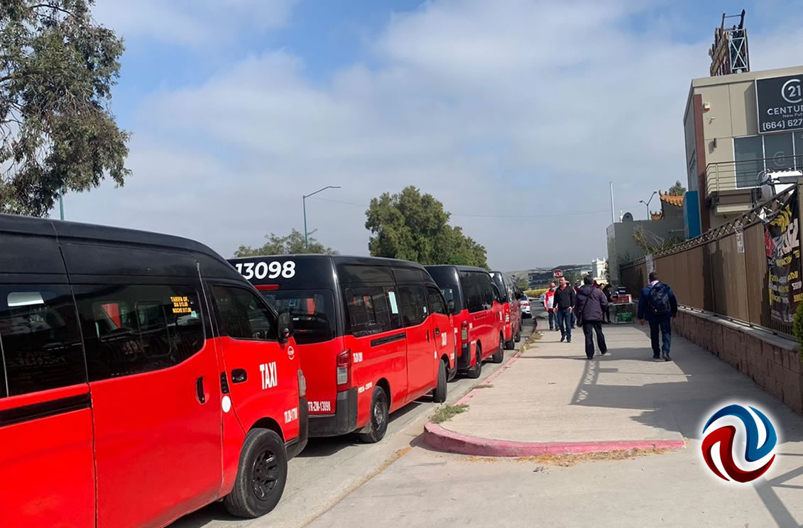 Otra caravana de Taxis Rojo y Negro, por falta de respuesta del Estado