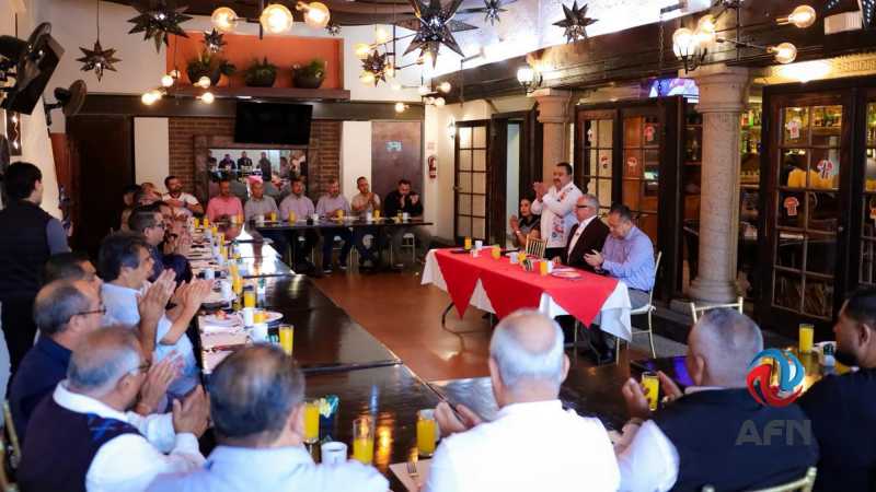 Transportistas piden a Alfredo Álvarez ser incluidos en el Plan Maestro